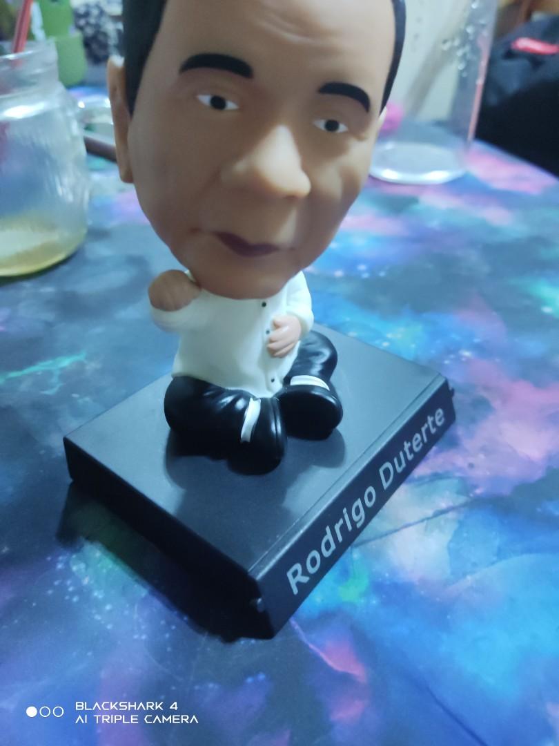 Rodrigo duterte , Action figure , Bobble head with Phone Stand ...