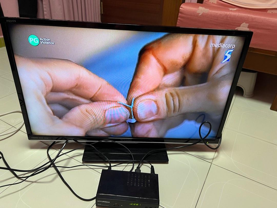 Sharp LCD TV 28 inch, TV & Home Appliances, TV & Entertainment, TV on Carousell