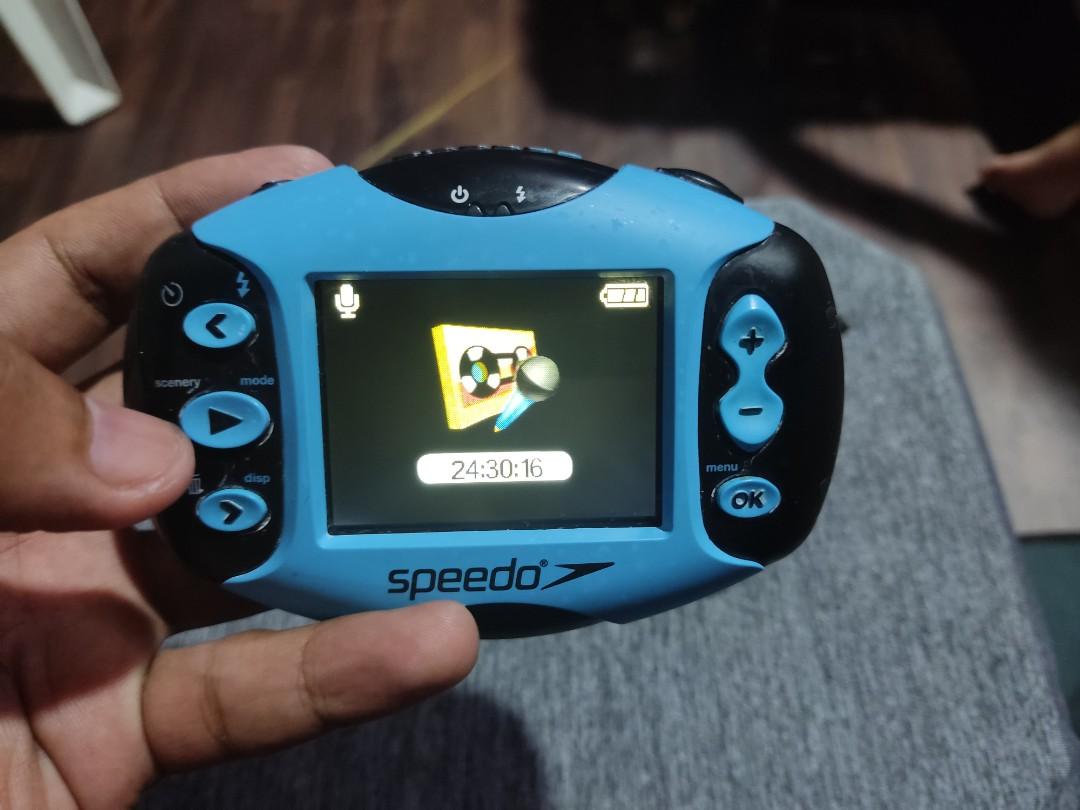 Speedo underwater camera 9mp, Photography, Cameras on Carousell