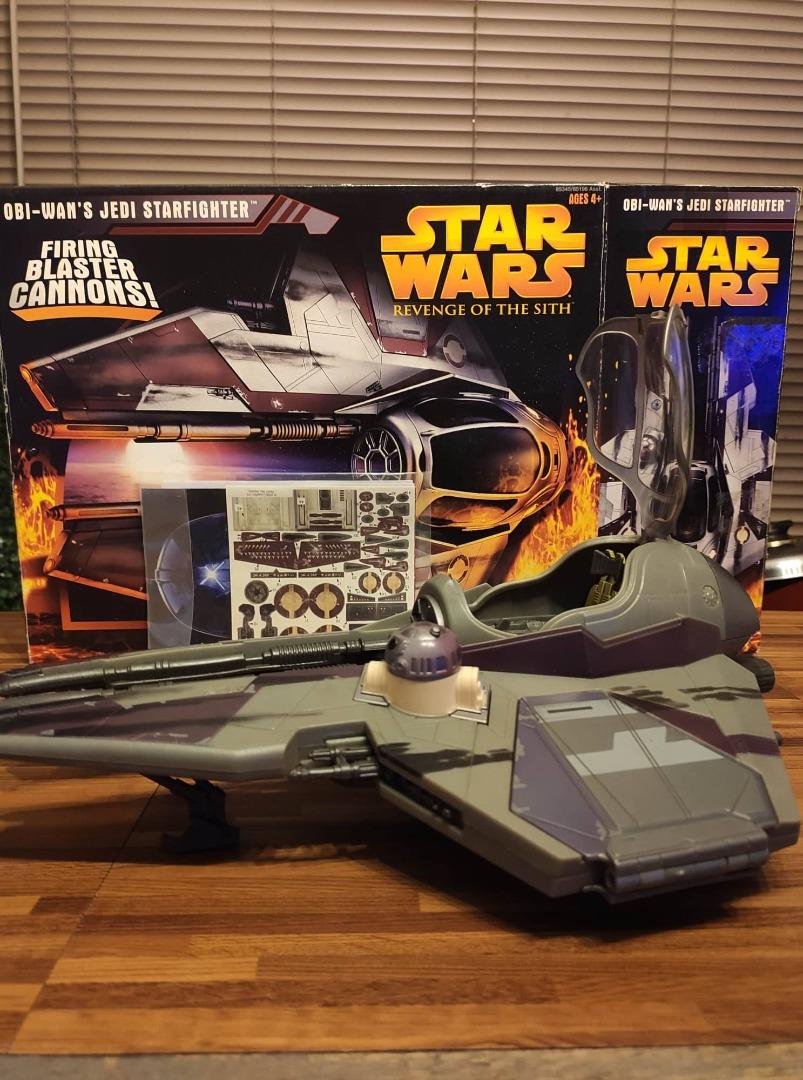 STARWARS JEDI STARFIGHTER SET!, Hobbies & Toys, Toys & Games on Carousell