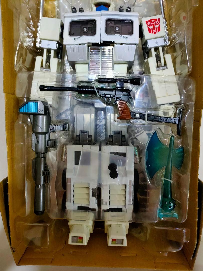 Transformers masterpiece MP2 Ultra Magnus Convoy Optimus prime, Hobbies ...