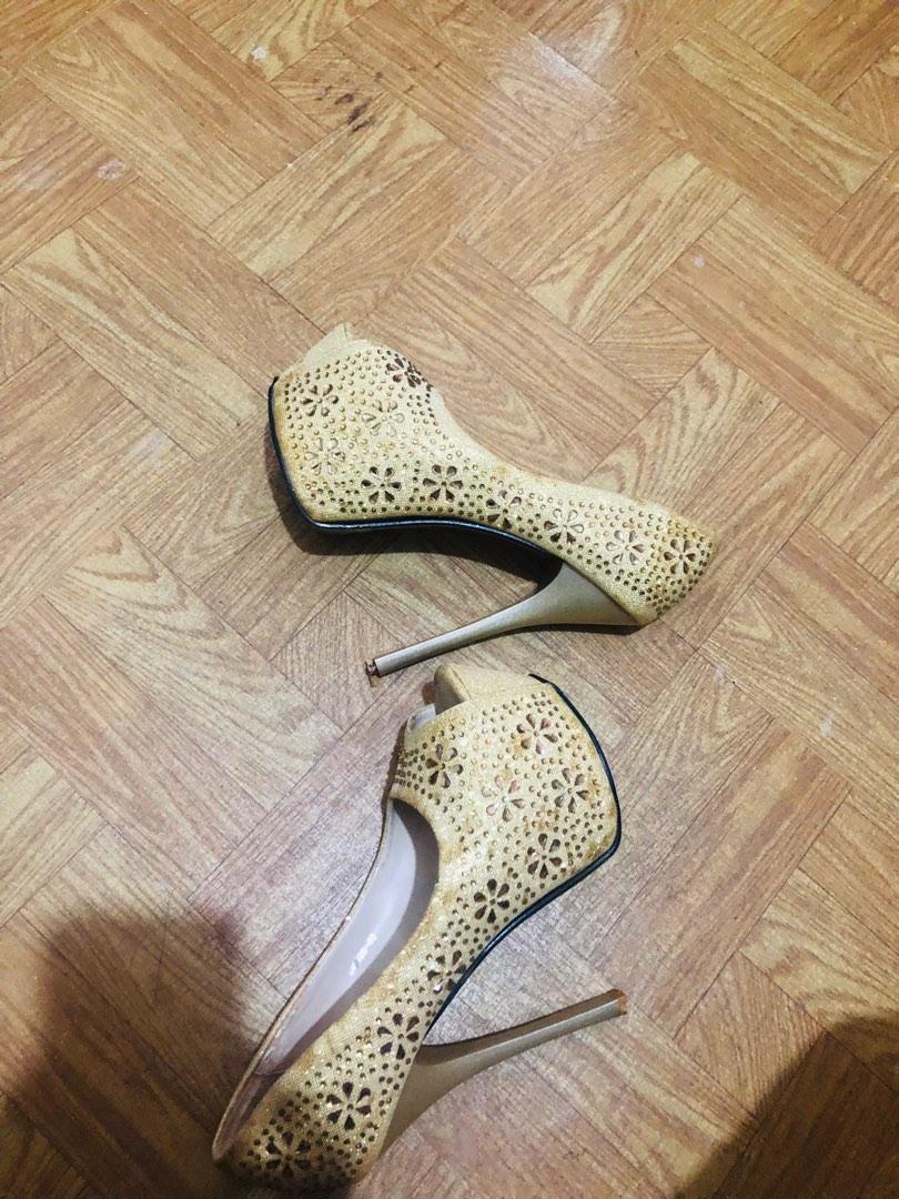 Venus Pageant Heels, Women's Fashion, Footwear, Heels on Carousell