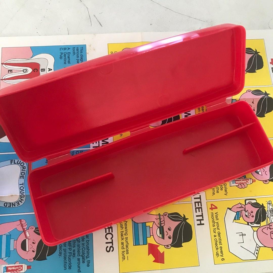 Vintage Colgate Toothpaste/Toothbrush Box, Hobbies & Toys, Collectibles ...