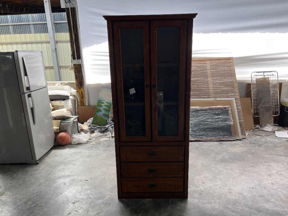 Wooden 2-Door Cabinet Storage Glass Door Design / Reka Bentuk Pintu ...
