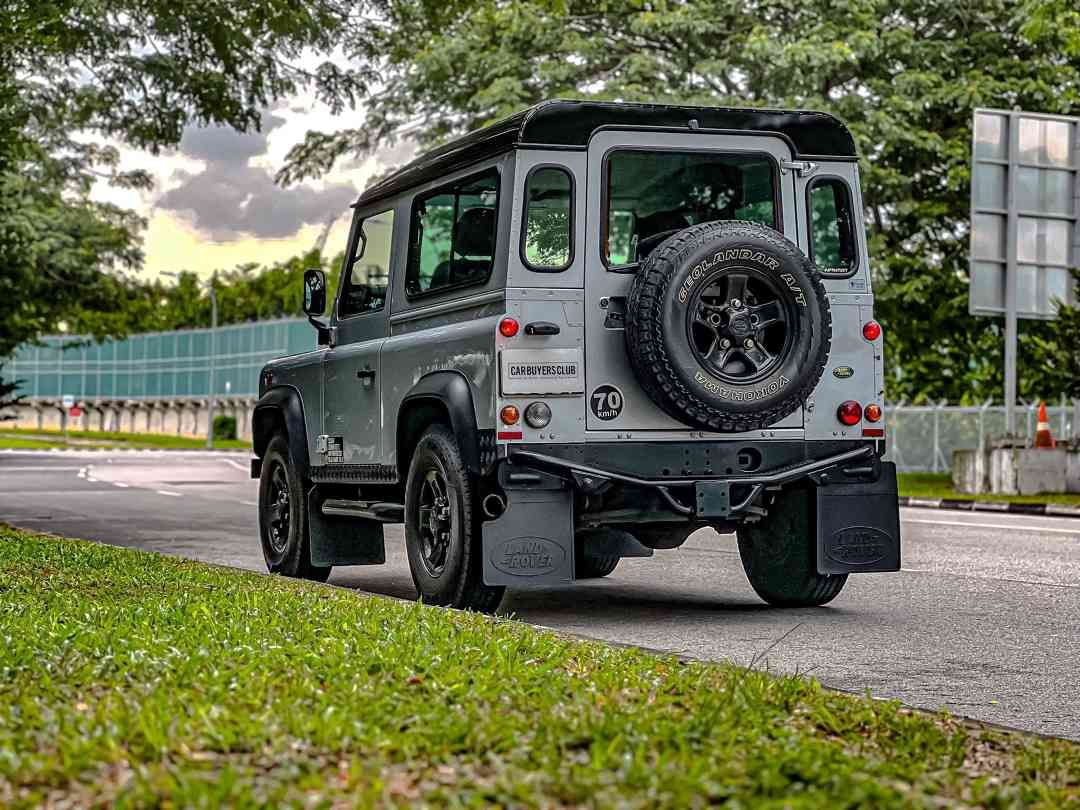 Land Rover Defender 90 Diesel 2.4 Hardtop (M), Cars, Commercial ...