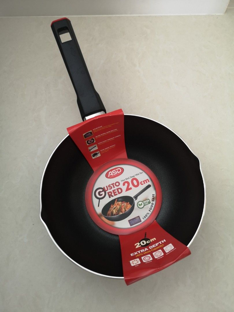 20cm Non Stick Deep Wok Pan, Furniture & Home Living, Kitchenware ...