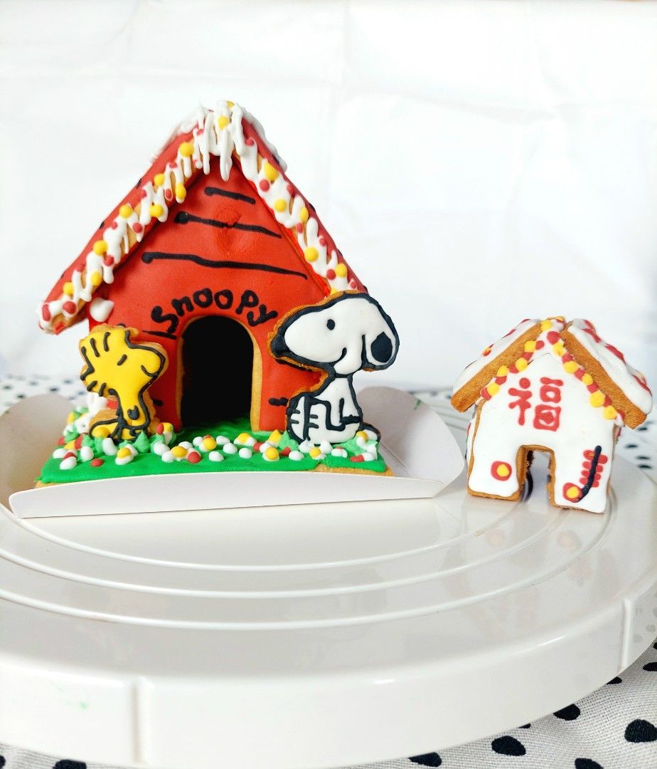 3d snoopy cookies house, Food & Drinks, Homemade Bakes on Carousell