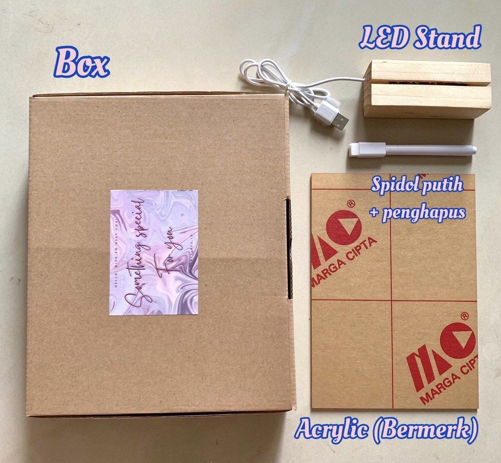 Acrylic USB Note Board Light A5, Furniture & Home Living, Lighting & Fans, Lighting on Carousell