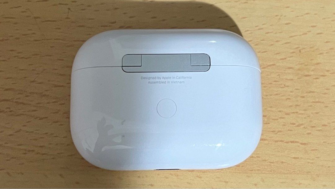 Airpods Pro Gen 1, Audio, Headphones & Headsets on Carousell