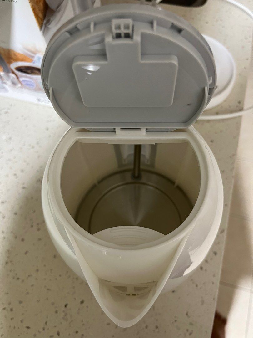 Akira water boiler, Furniture & Home Living, Kitchenware & Tableware ...