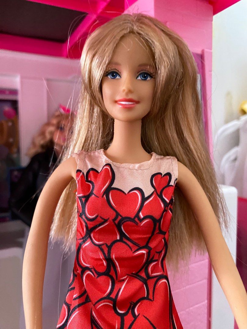 Barbie Dance and Flex, Hobbies & Toys, Toys & Games on Carousell