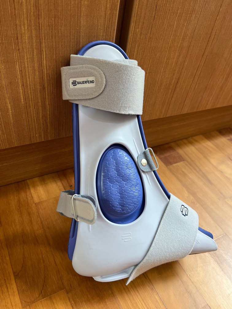 Bauerfeind caligaloc brace, Health & Nutrition, Braces, Support ...