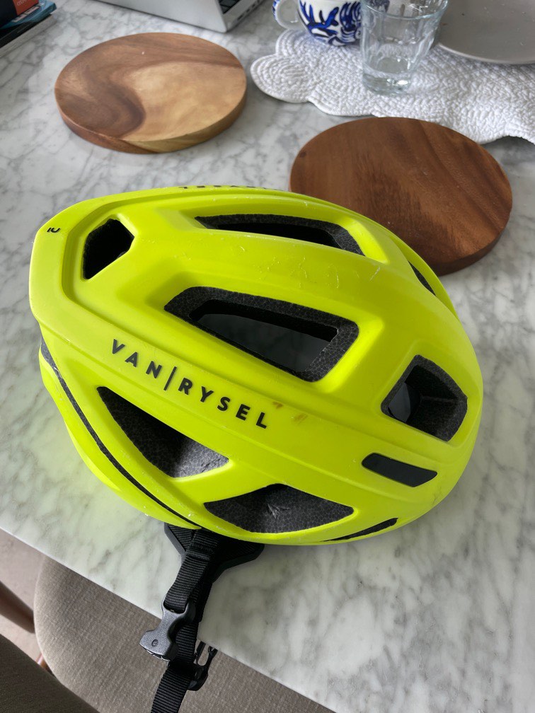 Bicycle Helmet van Rysel, Sports Equipment, Bicycles & Parts, Parts ...