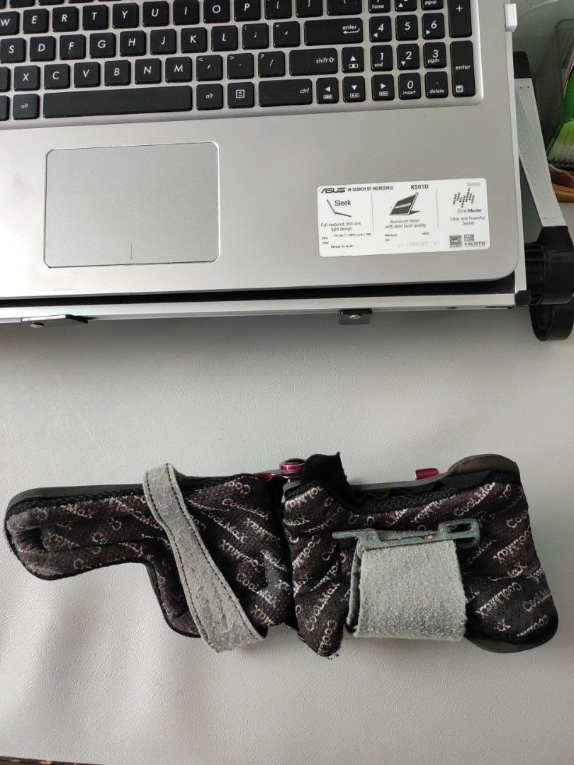 Bowling hand guard with defect, Sports Equipment, Other Sports ...