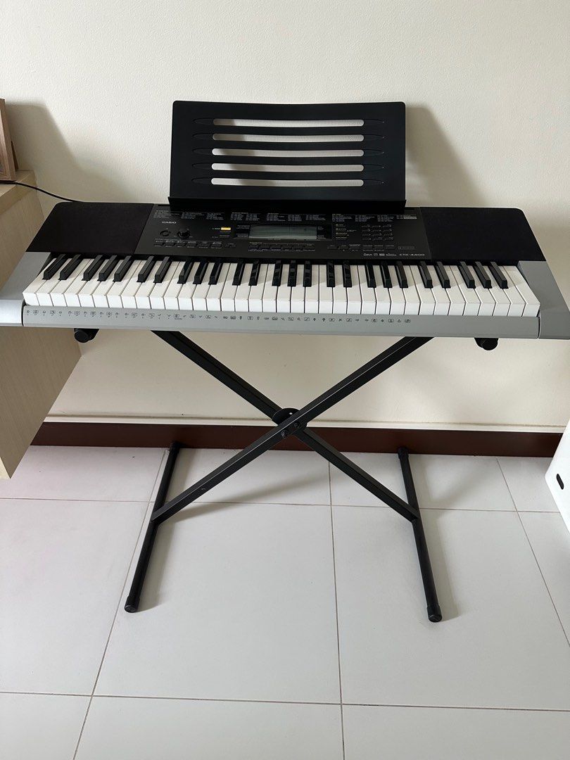 Casio digital keyboard CTK4400, Hobbies & Toys, Music & Media, Musical ...