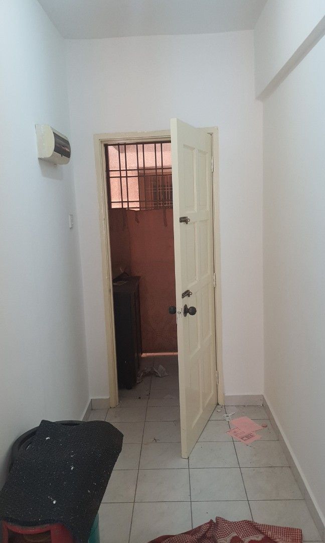 Cat rumah dan plater siling, Services, Home Services, Renovations on ...