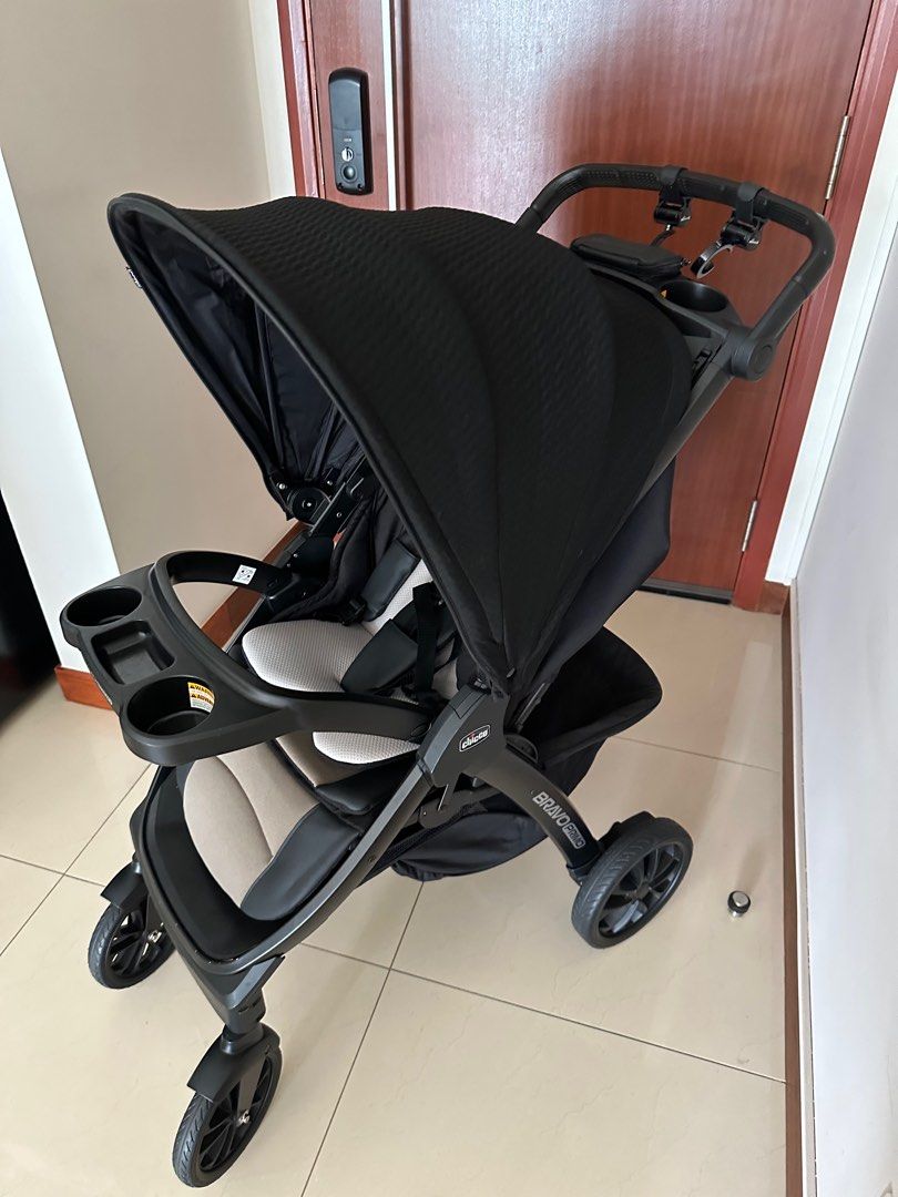 Chicco Bravo Primo, Babies & Kids, Going Out, Strollers on Carousell
