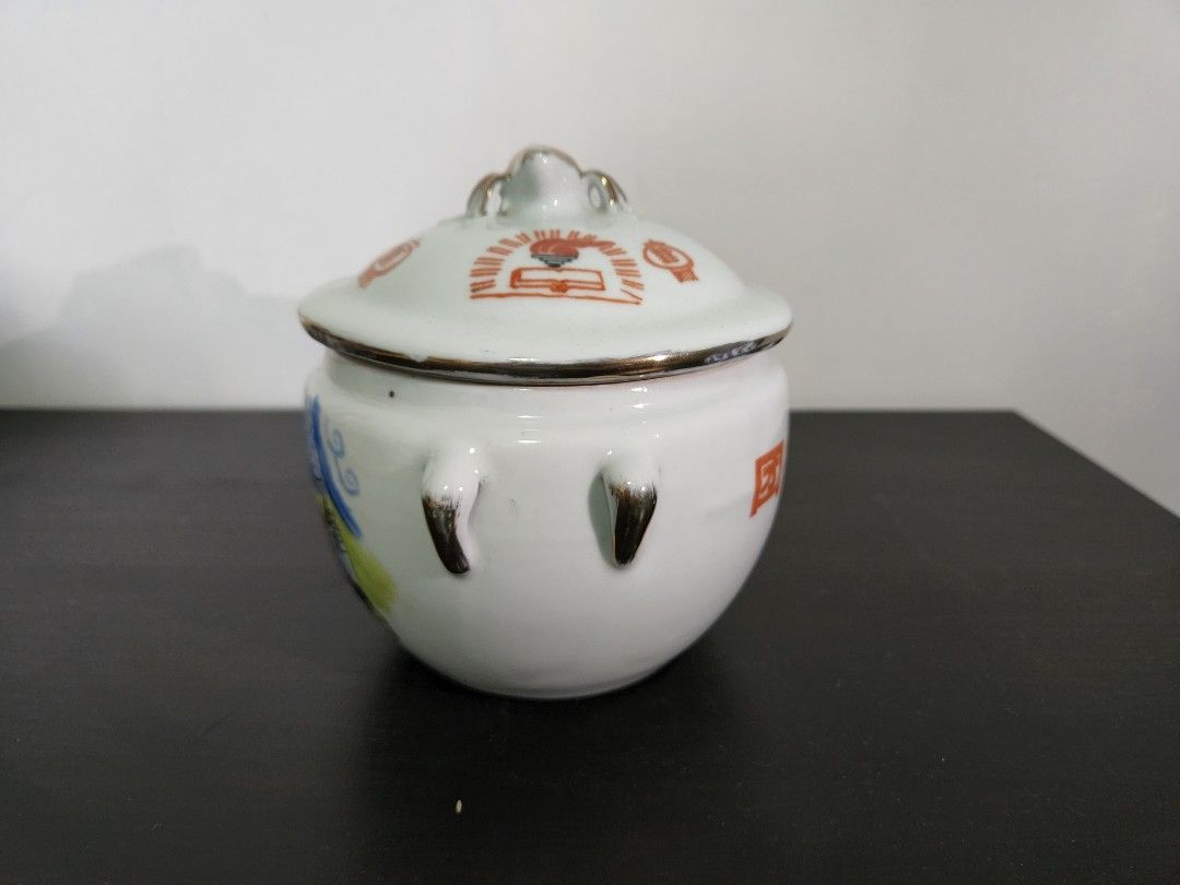 China Cultural Revolution Era Pot with Lid 中国文化大革命, Hobbies & Toys ...