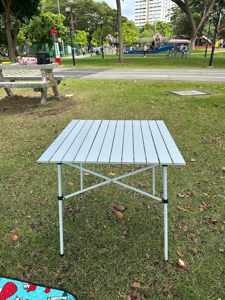 Coleman camping Table compact foldable Aluminum, Sports Equipment ...