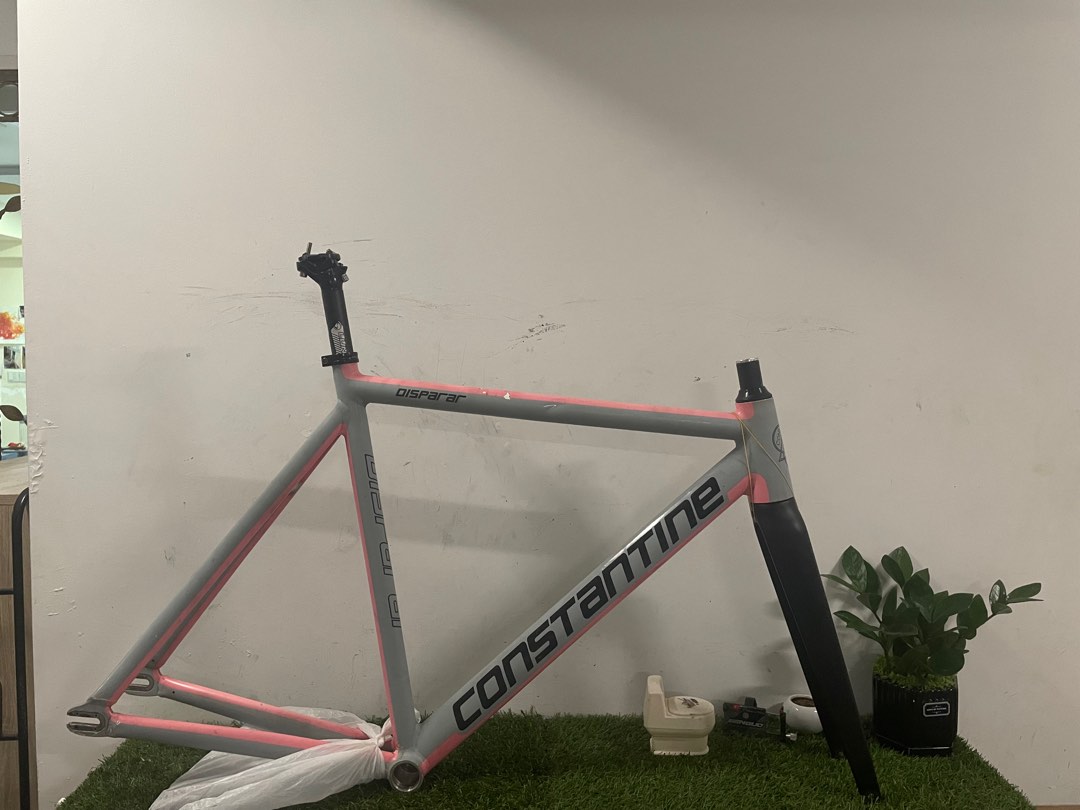 Constantine Dispara frameset for track / fixie, Sports Equipment ...