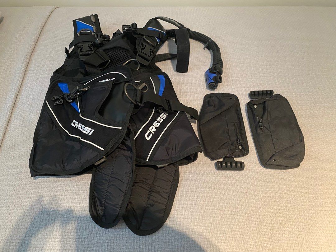 Cressi travel light bcd, Sports Equipment, Sports & Games, Water Sports ...