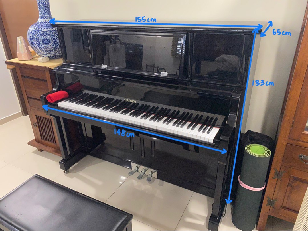 Crown Piano H32, Hobbies & Toys, Music & Media, Musical Instruments on ...