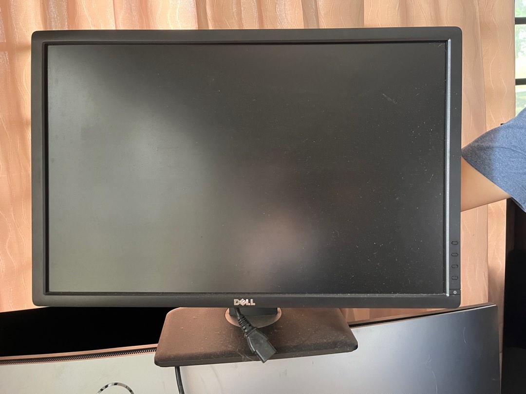 Dell Monitor, Computers & Tech, Desktops on Carousell