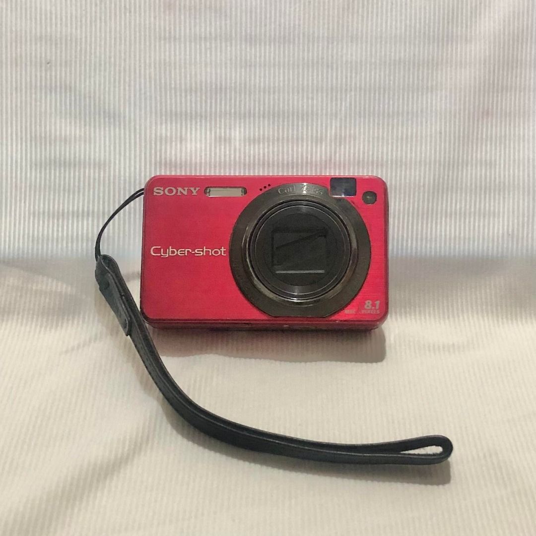 Digital Camera (digicam) - Pink Sony Cybershot DSC-W150, Photography, Cameras on Carousell