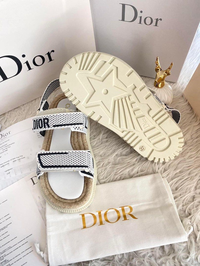 Dior Flats Sandal Slide, Women's Fashion, Footwear, Flats & Sandals on ...