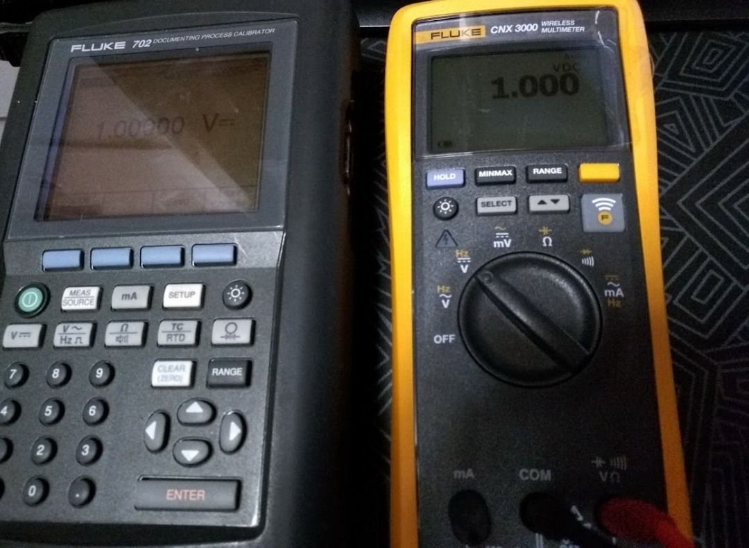 FLUKE 702 Calibrator., 其他, 其他 - Carousell