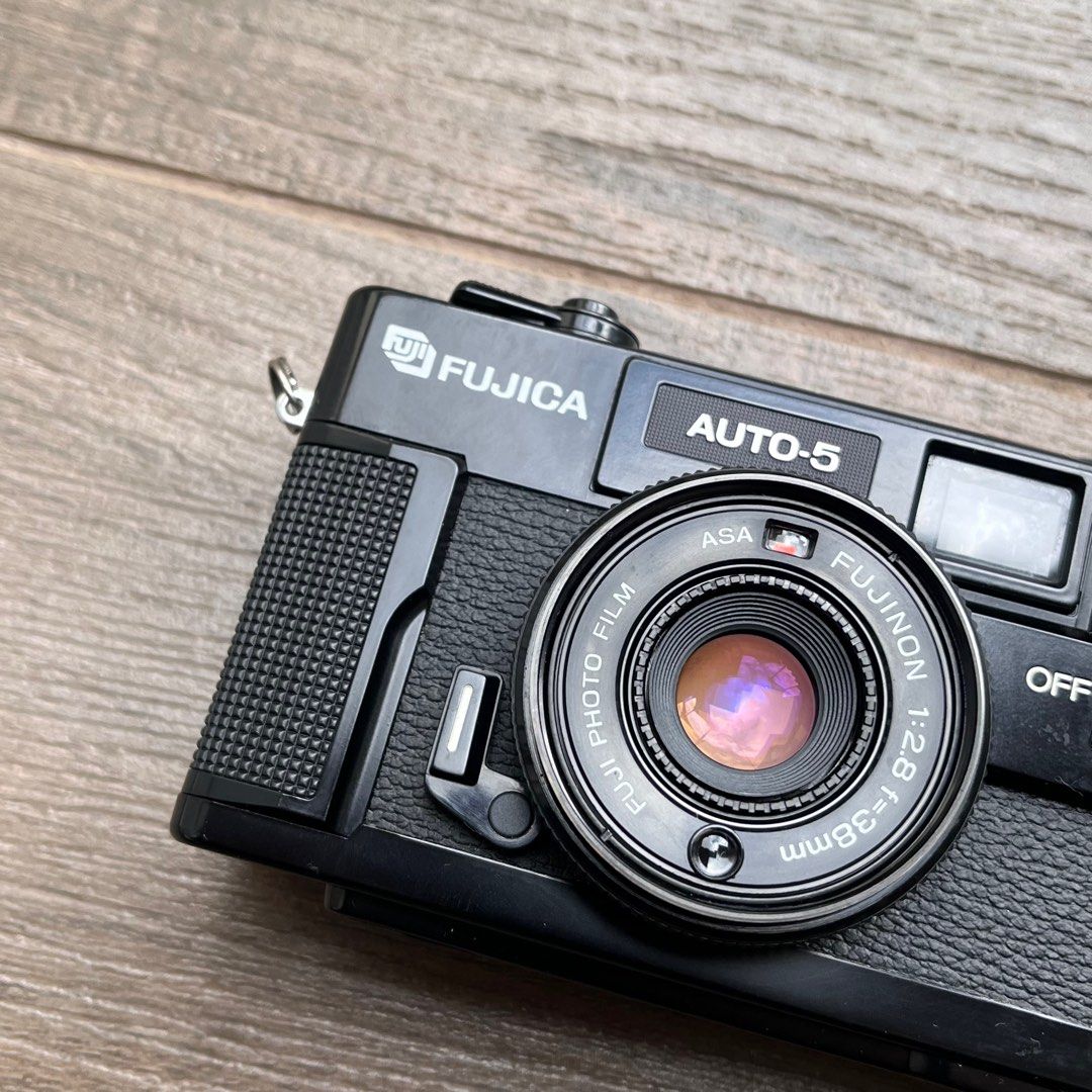Fujica Auto-5 Point and Shoot [35mm Film Camera], Photography, Cameras ...