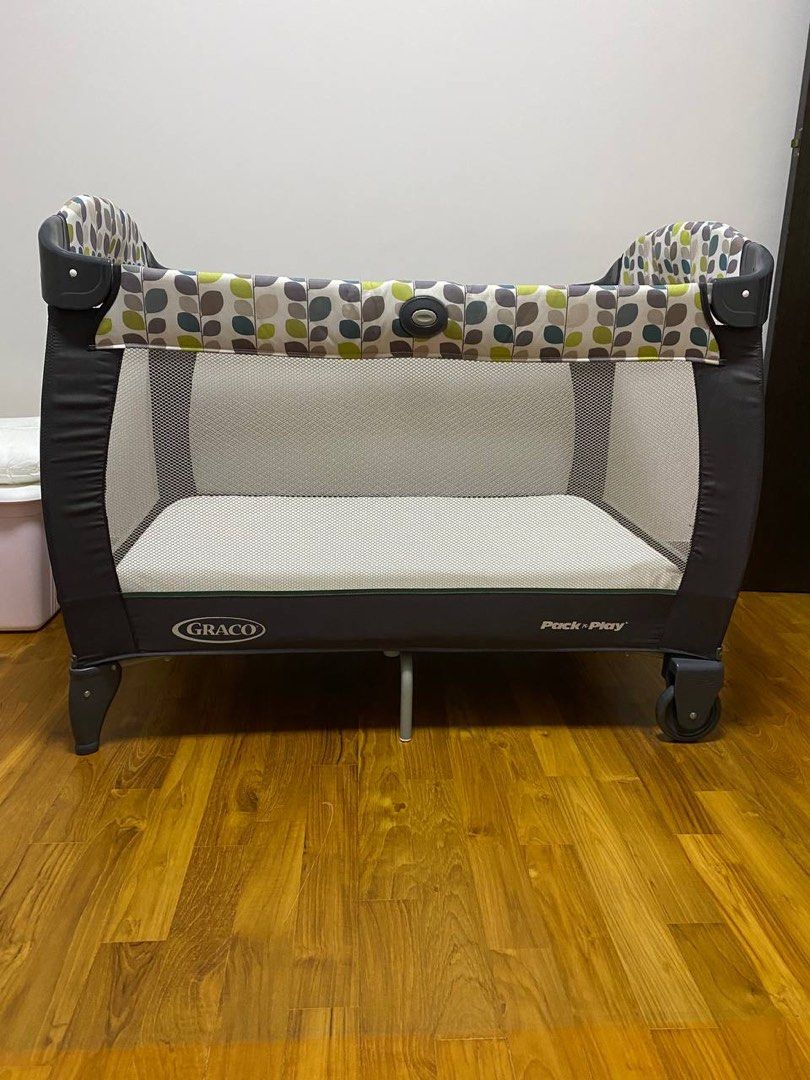 Graco pack and play cot, Babies & Kids, Baby Nursery & Kids Furniture ...