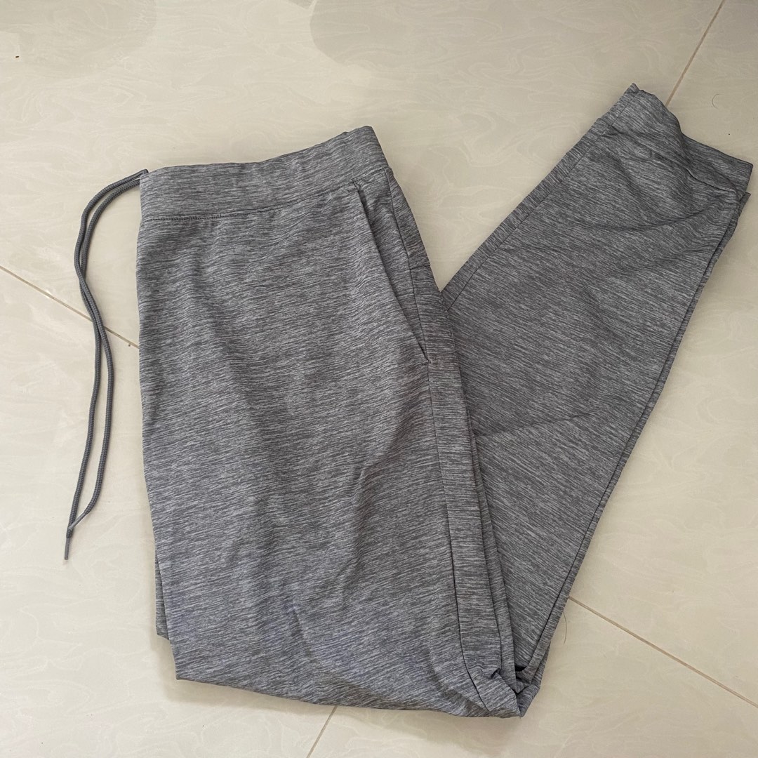 Gray Uniqlo Jogger Pants, Women's Fashion, Activewear on Carousell