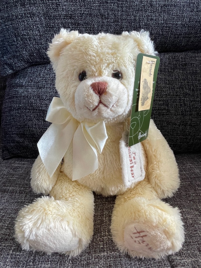 Harrods Musical Bear, Hobbies & Toys, Toys & Games on Carousell
