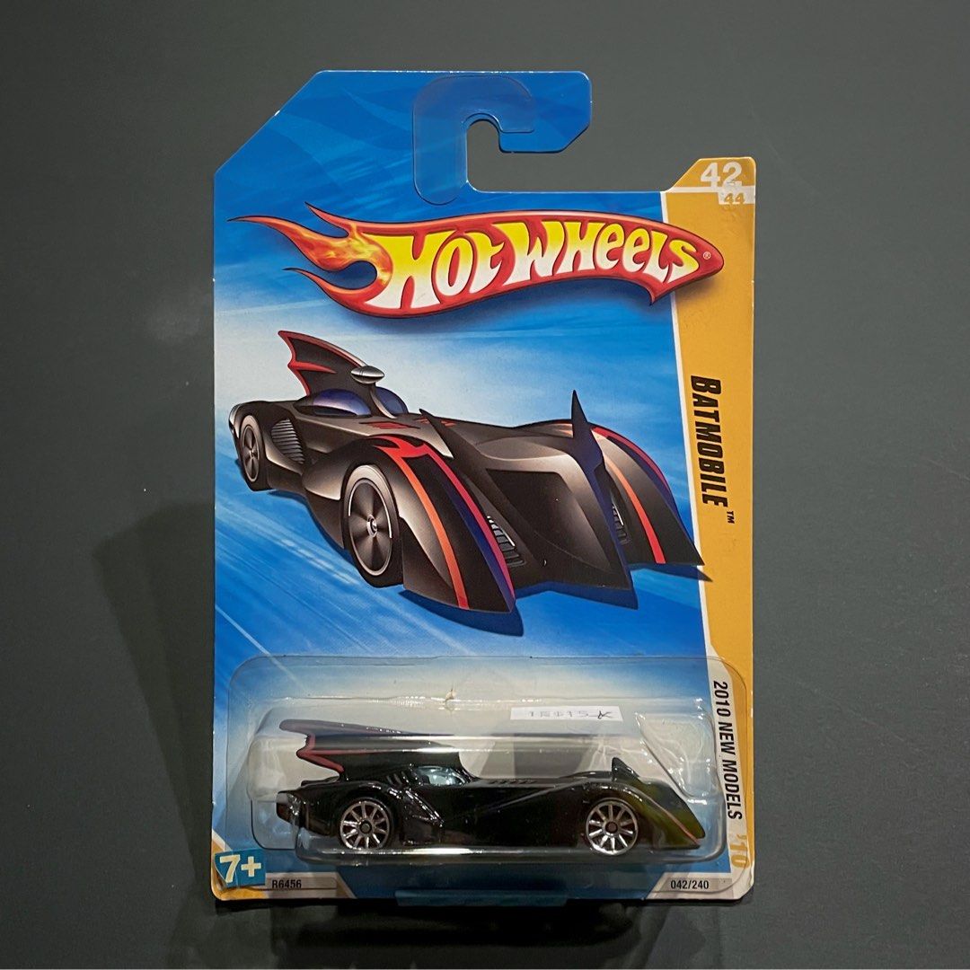 Hot Wheels The Brave And The Bold Batmobile Hobbies And Toys Toys