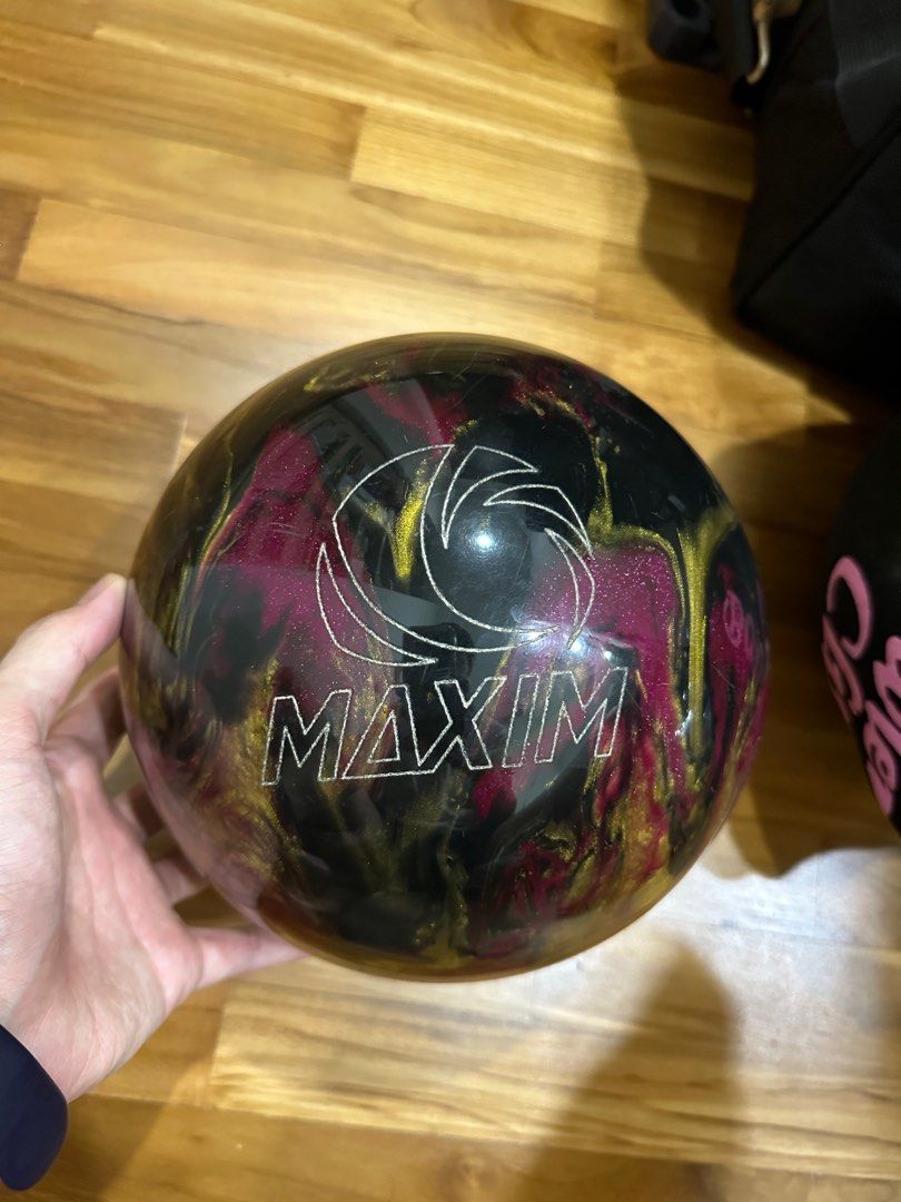 Ebonite Maxim 14Lbs, Sports Equipment, Sports & Games, Billiards ...