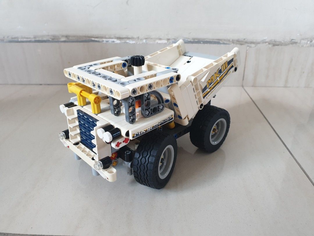 Lego Technic 42055 Bucket Wheel Excavator, Hobbies & Toys, Toys & Games ...
