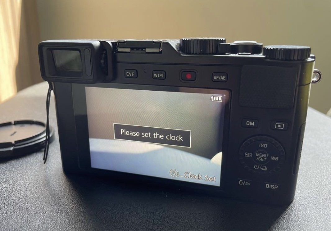 Leica DLUX Typ 109, Photography, Cameras on Carousell