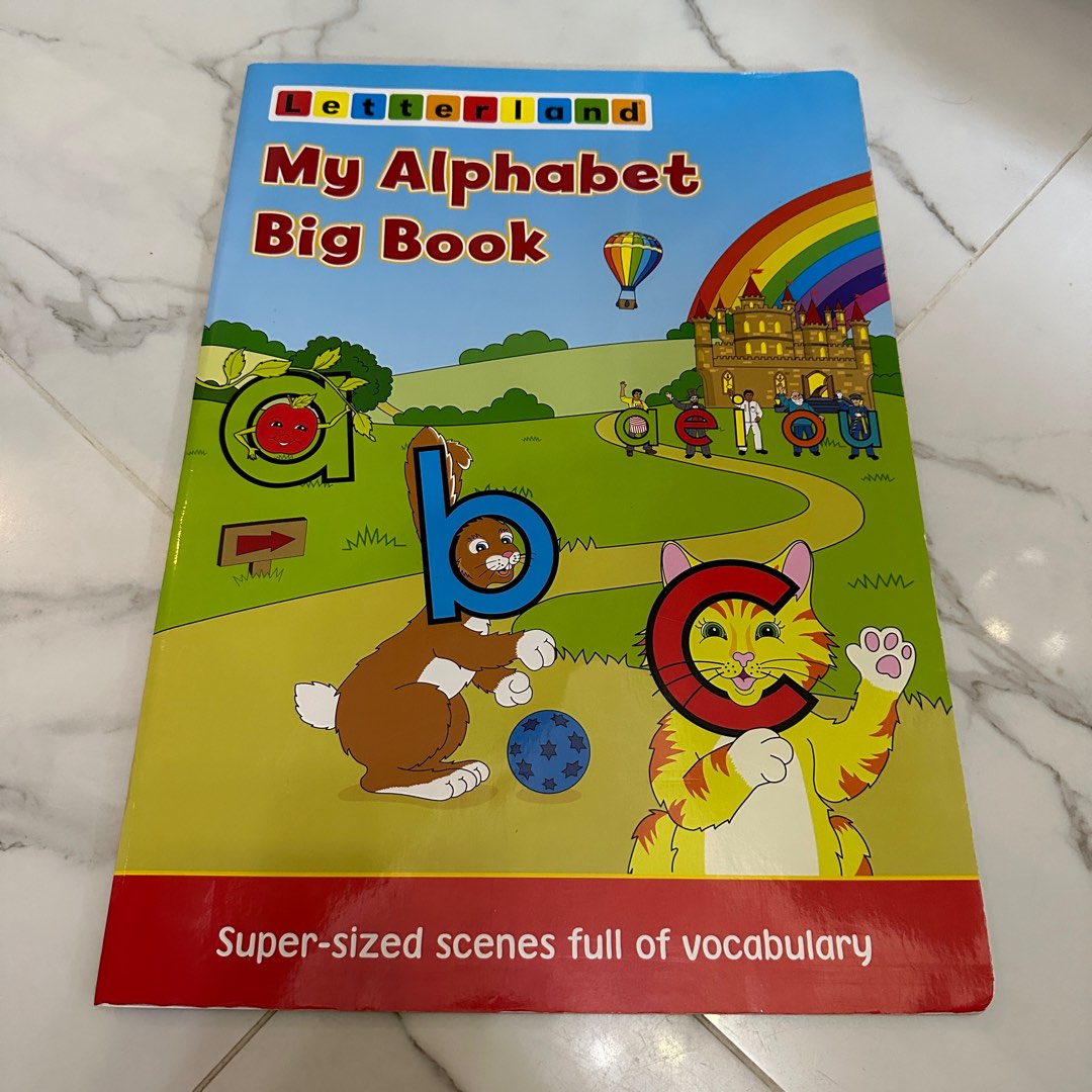 Letterland My Alphabet Big Book, 興趣及遊戲, 書本 & 文具, 小朋友書 - Carousell