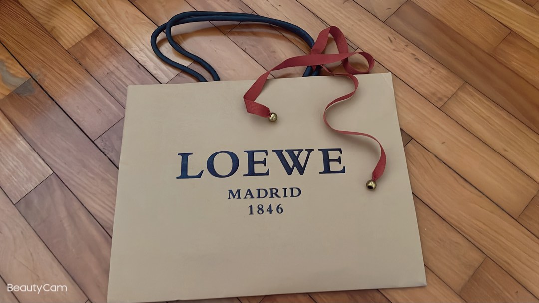 Loewe paper bag 31x24cm, Luxury, Bags & Wallets on Carousell