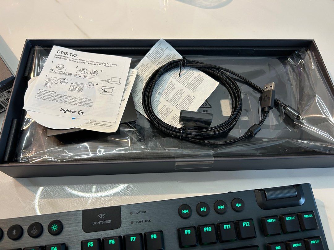Logitech G915 TKL clicky keys gaming keyboard, Computers & Tech, Parts ...