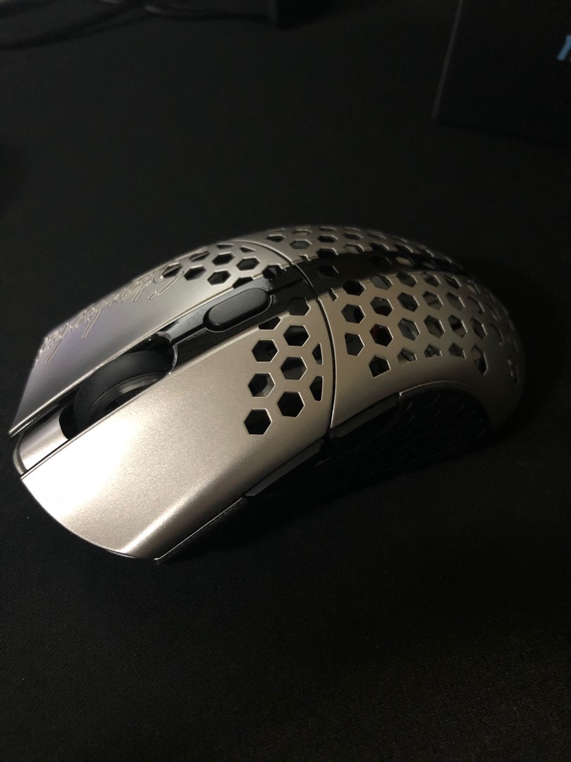 (M) Finalmouse Starlight Pro Tenz, Computers & Tech, Parts ...