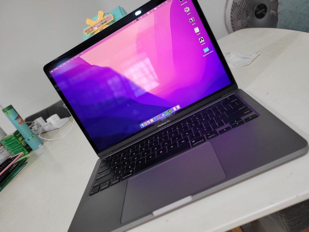 Macbook Pro (13-inch, 2020, Two Thunderbolt 3 ports) - Space Grey ...