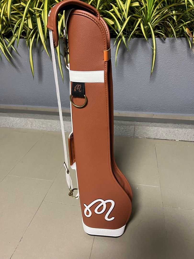 MALBON Mini Golf Bag, Sports Equipment, Sports & Games, Golf on Carousell