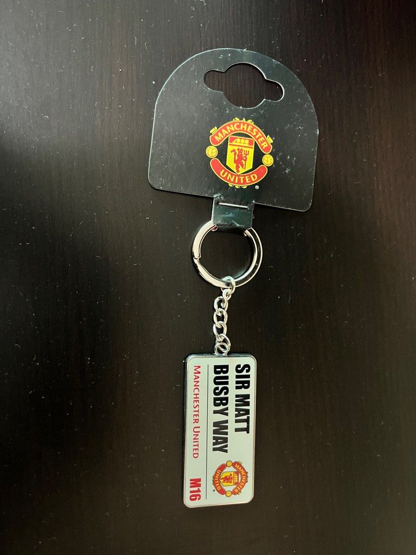 Manchester United keychain, Hobbies & Toys, Memorabilia & Collectibles ...