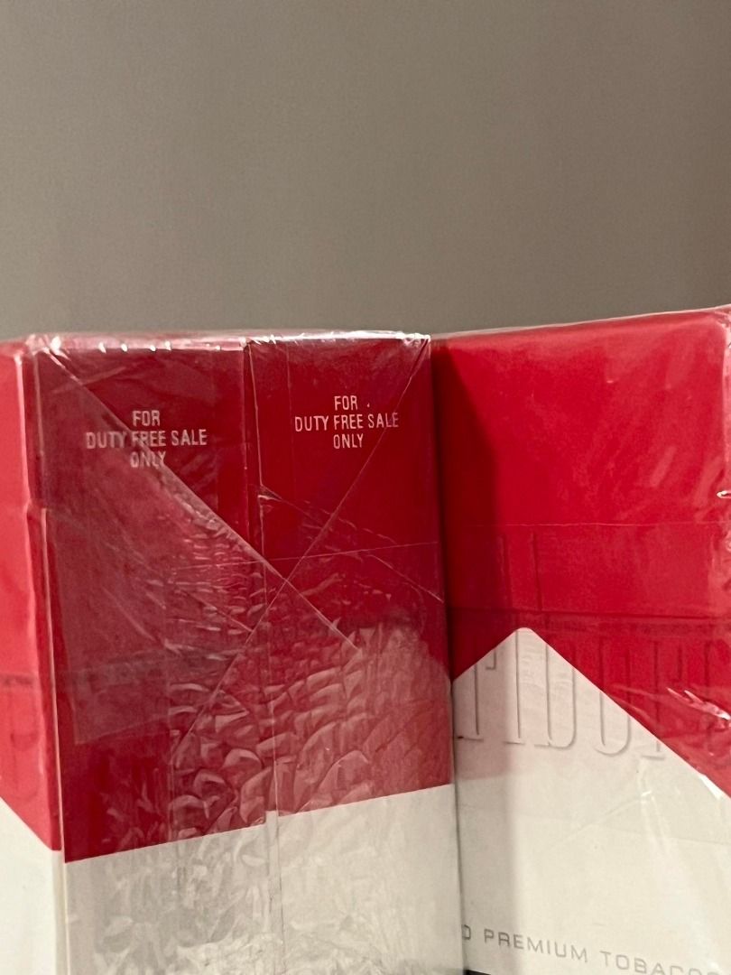 Marlboro Red Cigarette Ream (1 left), Beauty & Personal Care, Oral Care ...