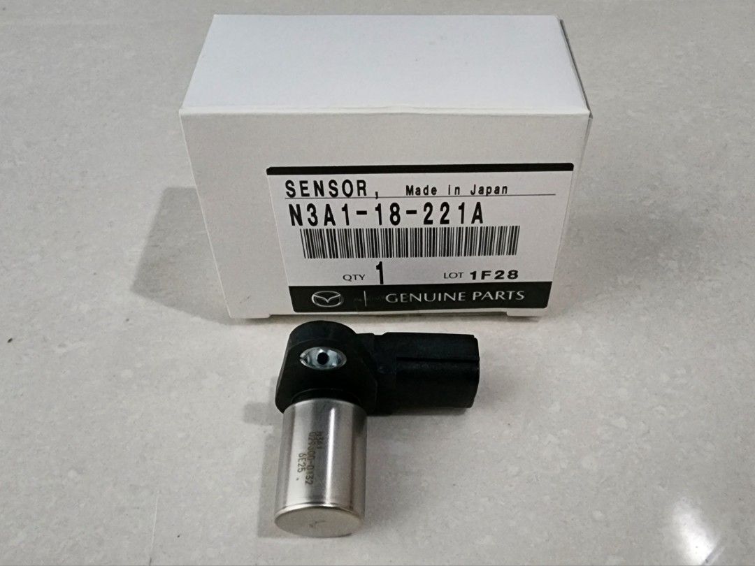 Mazda RX-8 2004-2011 New Original Crankshaft Position Sensor N3A1-18 ...