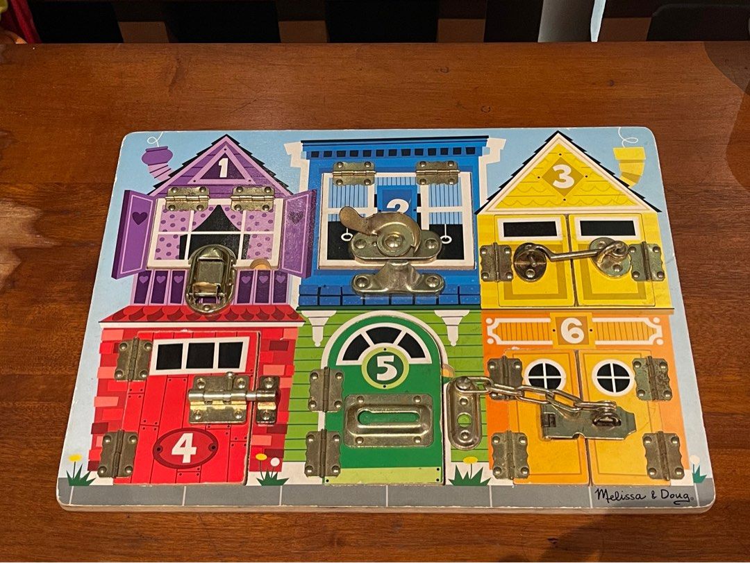 Melissa & Doug latches puzzle, Hobbies & Toys, Toys & Games on Carousell