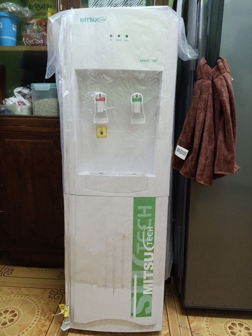 Mitsu Tech Hot & Cold Water Dispenser, TV & Home Appliances, Kitchen ...
