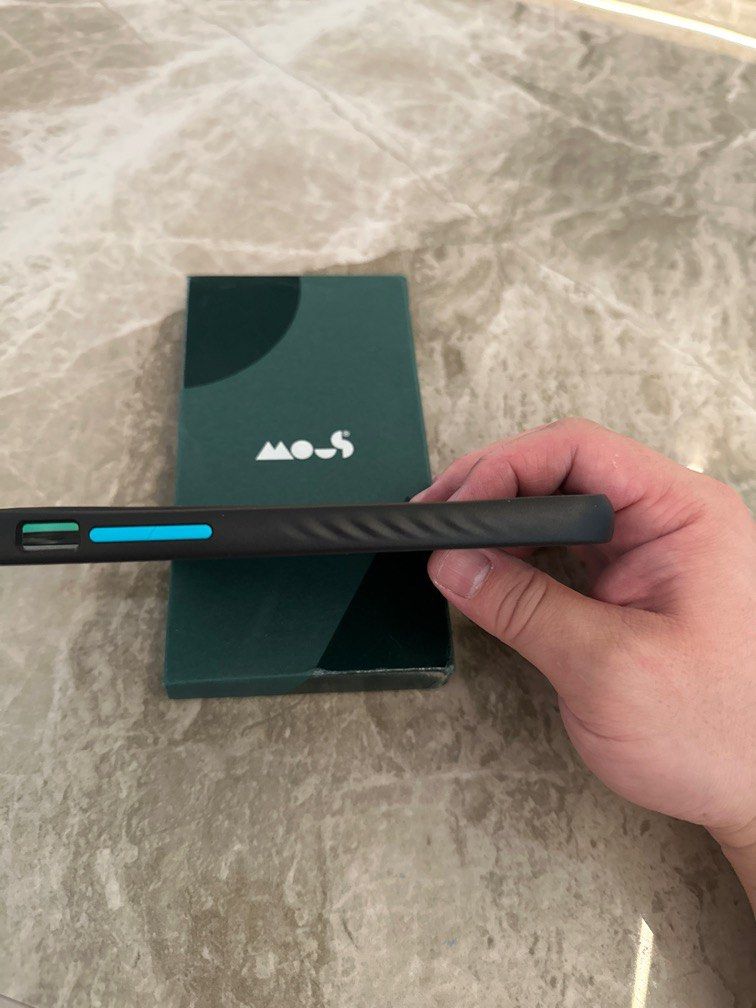 MOUS iPhone 13 Pro Max Evolution Bicycle Case, Mobile Phones & Gadgets ...